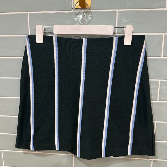 Tory Burch | Skirts | Tory Burch Twin Stripe Golf Skirt Green Striped L ...